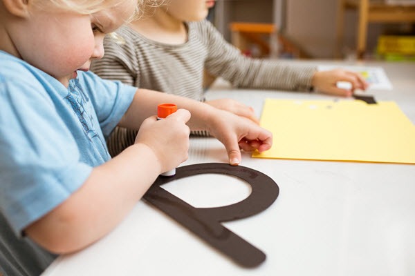 Lowercase B Craft - B is for Bat (+ Printable Template)